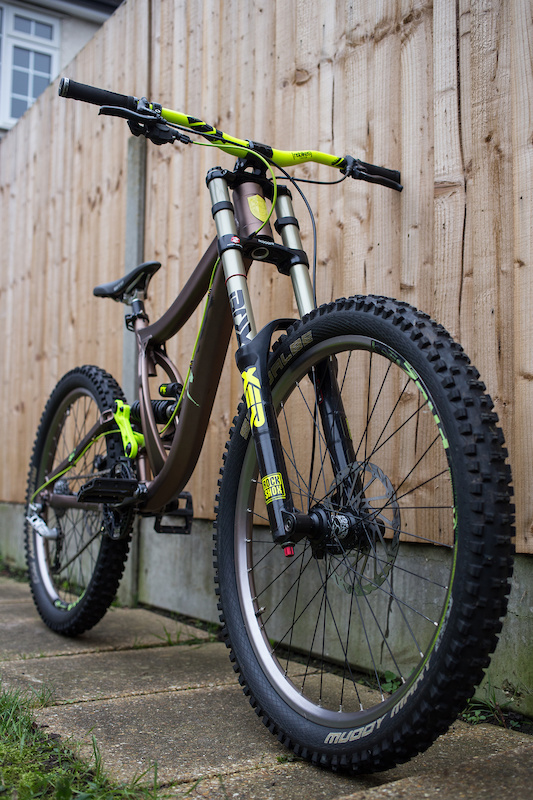 2010 Norco Atomik Downhill Bike (Medium) For Sale