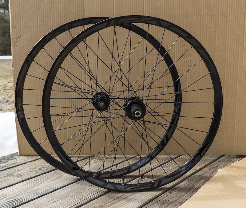 2018 Roval DH stock Demo 8 wheelset For Sale