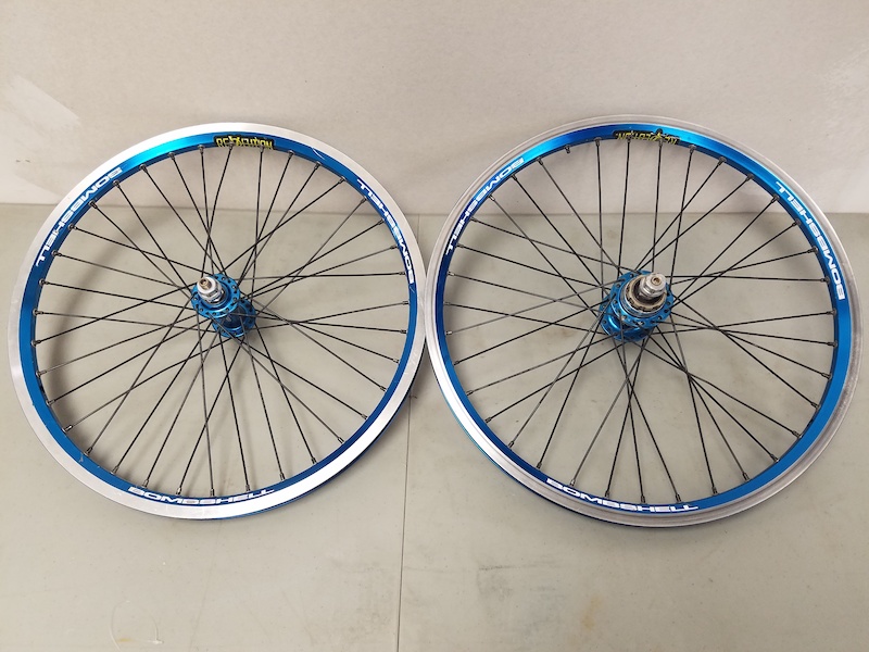 BMX Blue Bombshell Revolution 20x1 Expert XL/Pro Lite For Sale