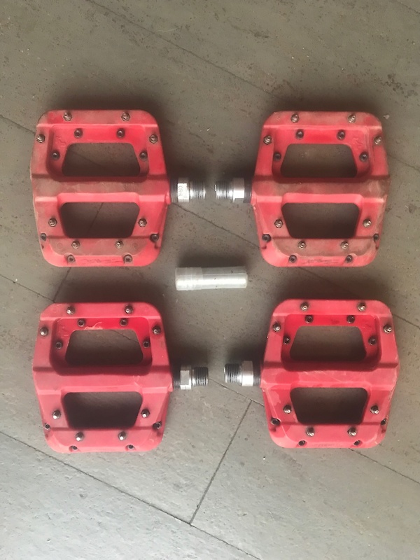 2018 Race face Chester pedals For Sale