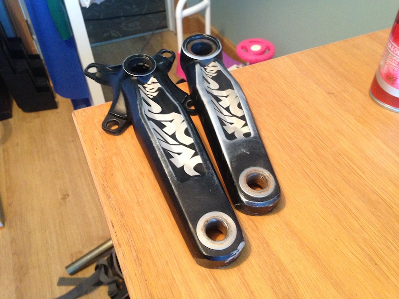 Raceface Chester DH Cranks 170mm Black For Sale