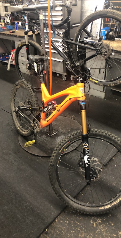 2013 Intense Slopestyle 2 SS2 Large For Sale