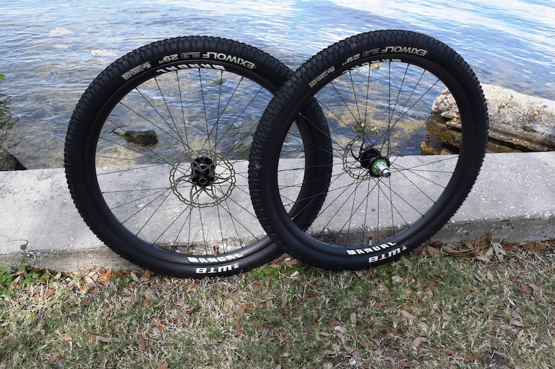 2019 Manual Carbon Wheelset - 29er For Sale