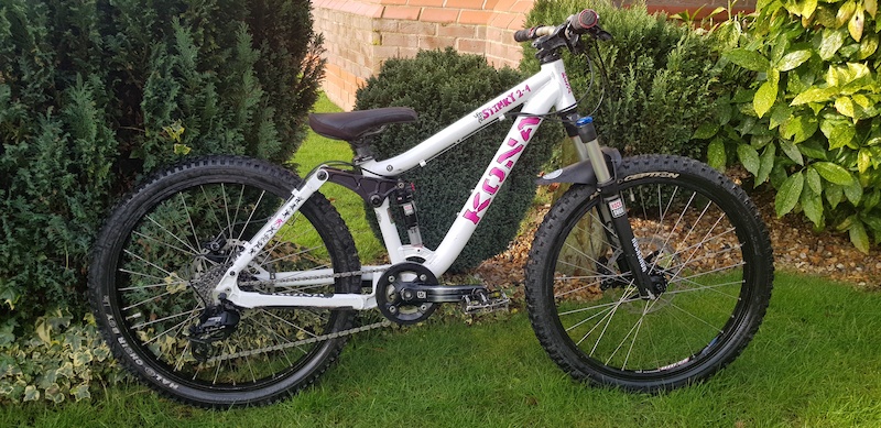 2014 Full suspension Kona Stinky 24" wheels - upgraded For Sale