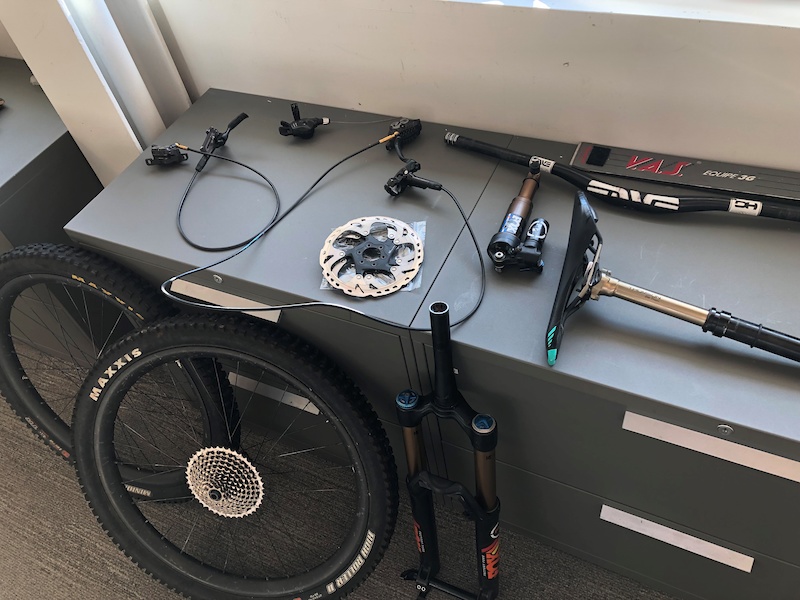 Shimano Saint Brakes, Front and Rear, w/Rotors For Sale