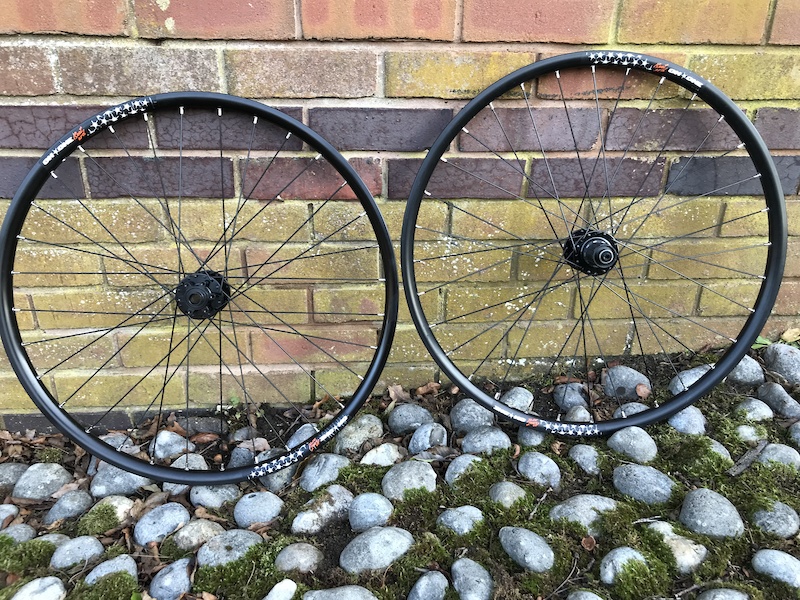 Pair of On One Reet’ard 26" wheels For Sale