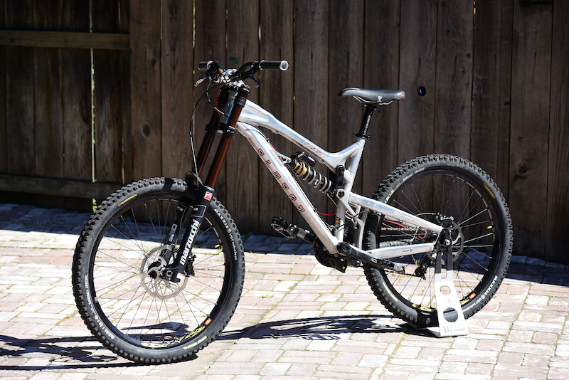 2013 INTENSE Uzzi VP / DH For Sale