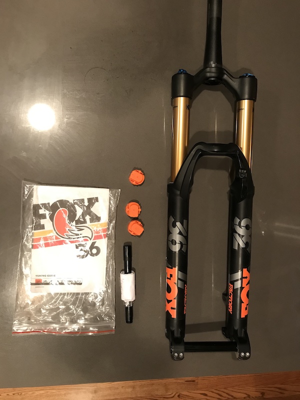 2018 (Price Drop)Fox factory 36 fit4 non boost. 51mm offset For Sale