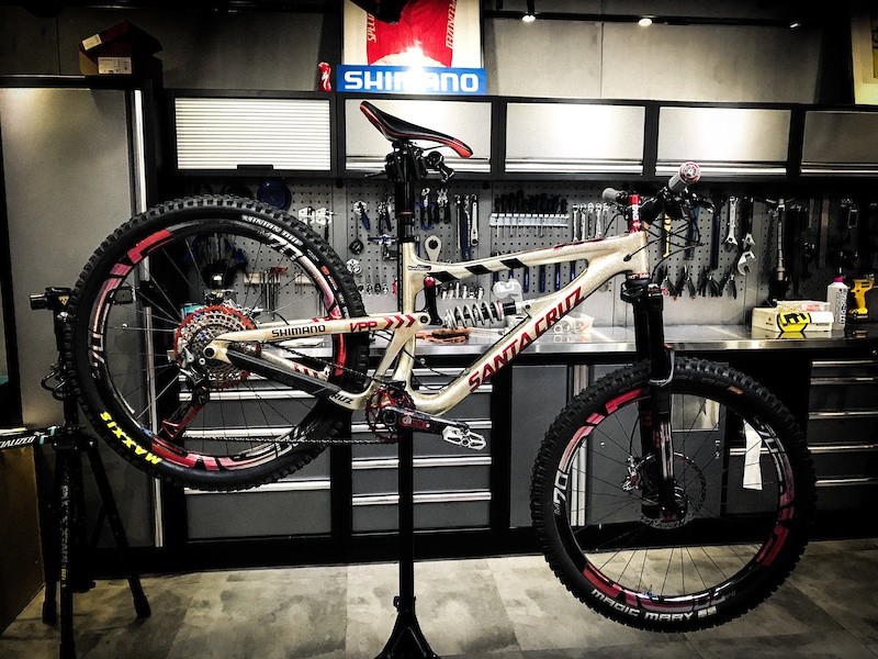 2016 Custom Santa Cruz Nomad CC For Sale