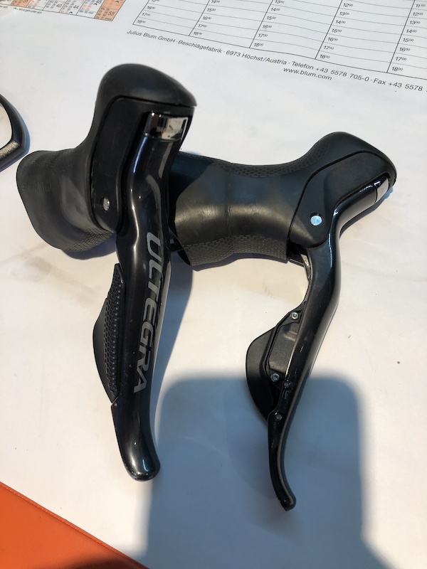 Ultegra Di2 6770 Group PLUS EXTRAS For Sale