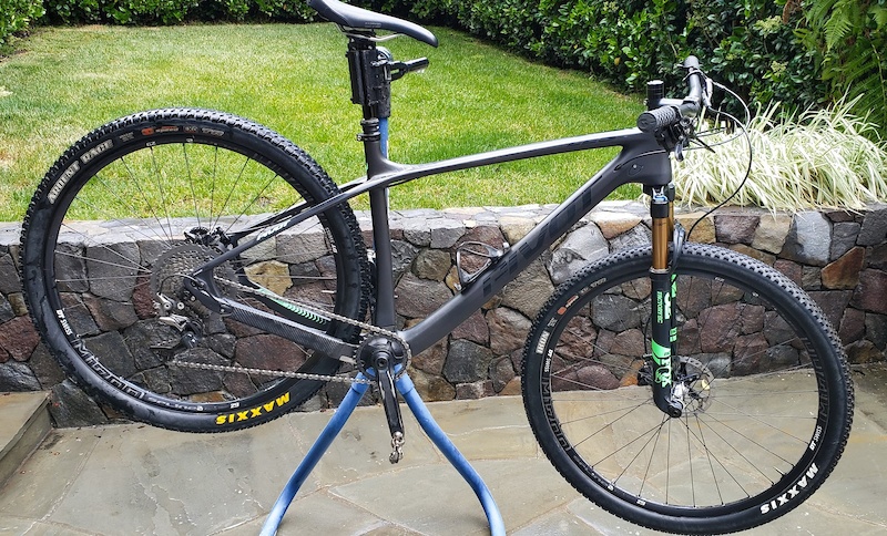 2017 Pivot Les Pro XT/XTR 29" Large For Sale