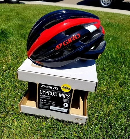 Giro Cycling Helmet
