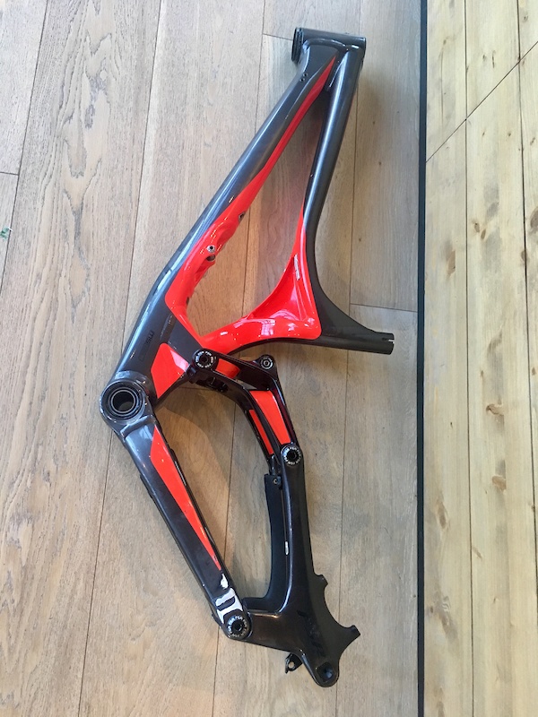 2016 Specialized demo 8 alu XL frame For Sale