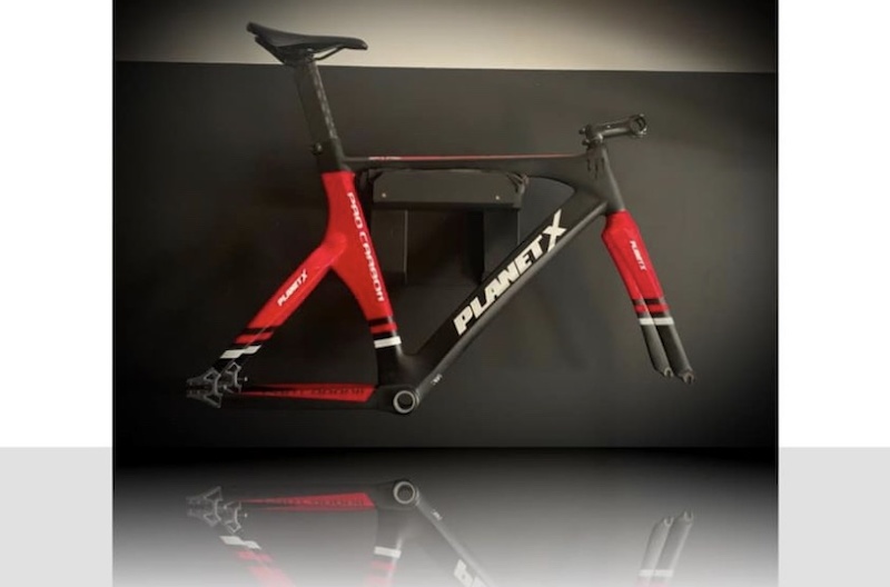 2017 Planet X track frame- full carbon 57.5cm For Sale