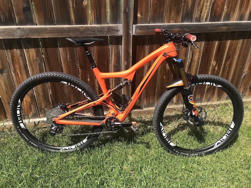 2017 Ibis Ripley with 2 sets of carbon wheels For Sale