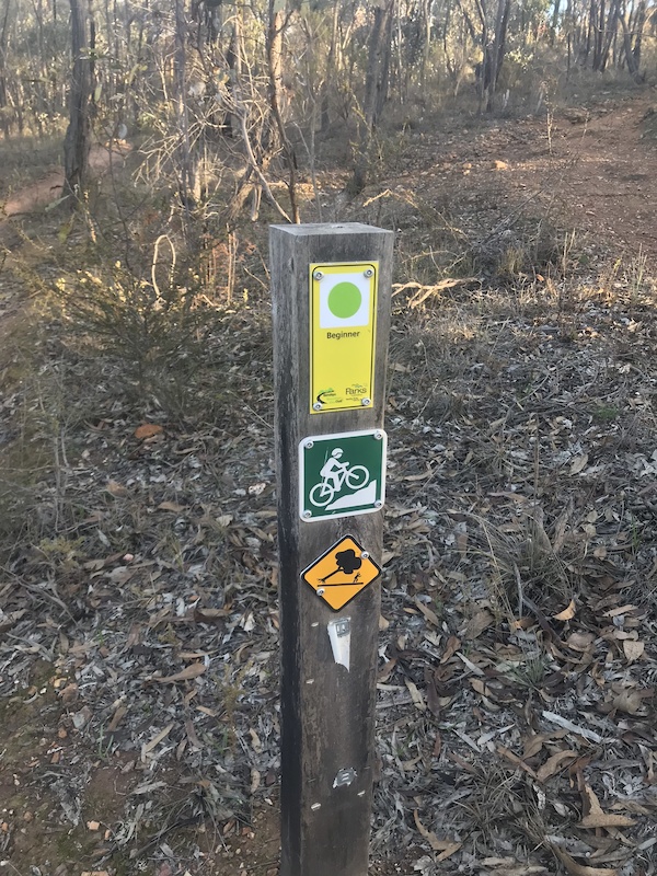 Spring Gully Green Circle Trail Up Mountain Biking Trail - Bendigo