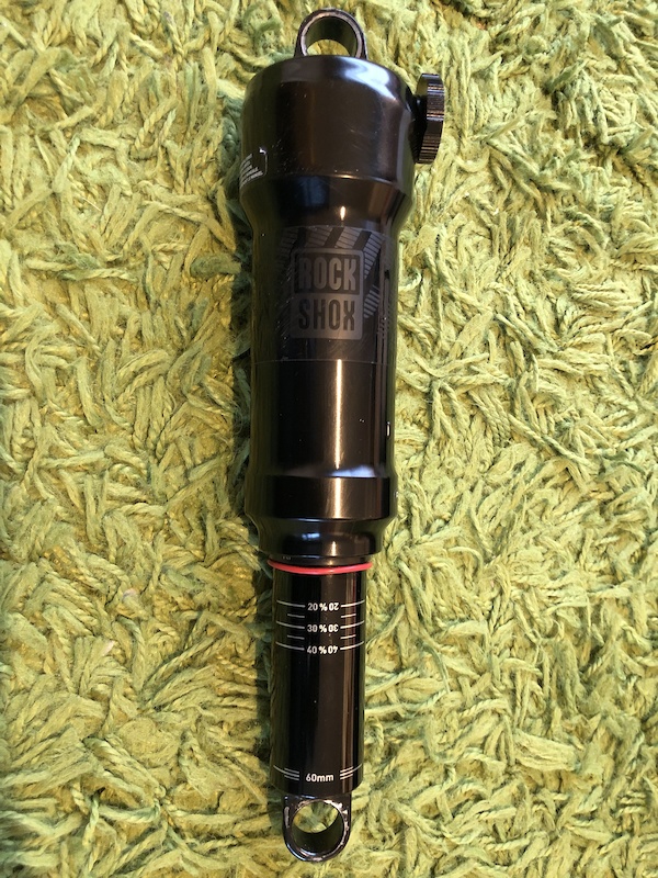 2018 Rockshox Deluxe R 230 x 60 ( 230x60 ) rear shock For Sale