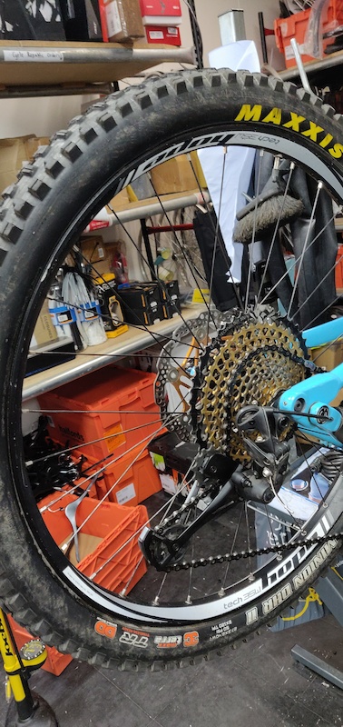 2019 Hope Tech 35W Wheelset & Tyres Boost For Sale