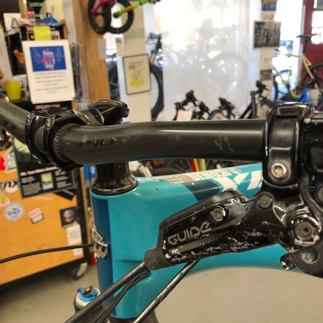 2017 YETI demo sale SB5 Lg For Sale