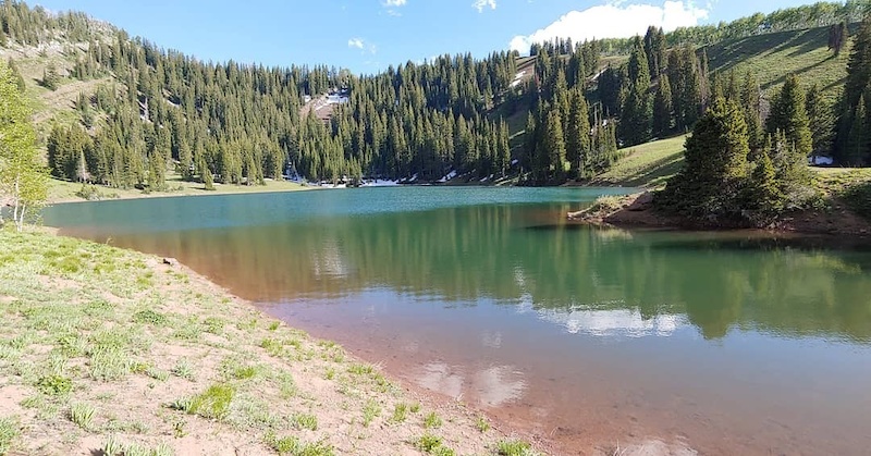 Desolation Lake Loop Hiking Trail - Brighton, Utah