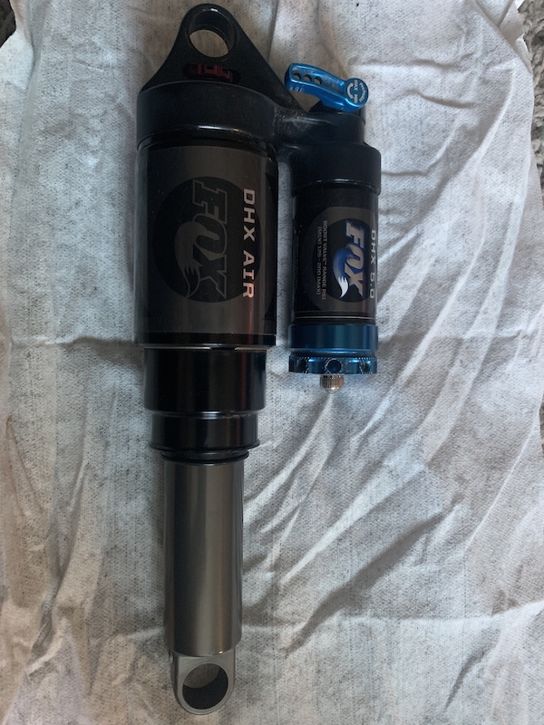 Fox dhx 5.0 air shock For Sale