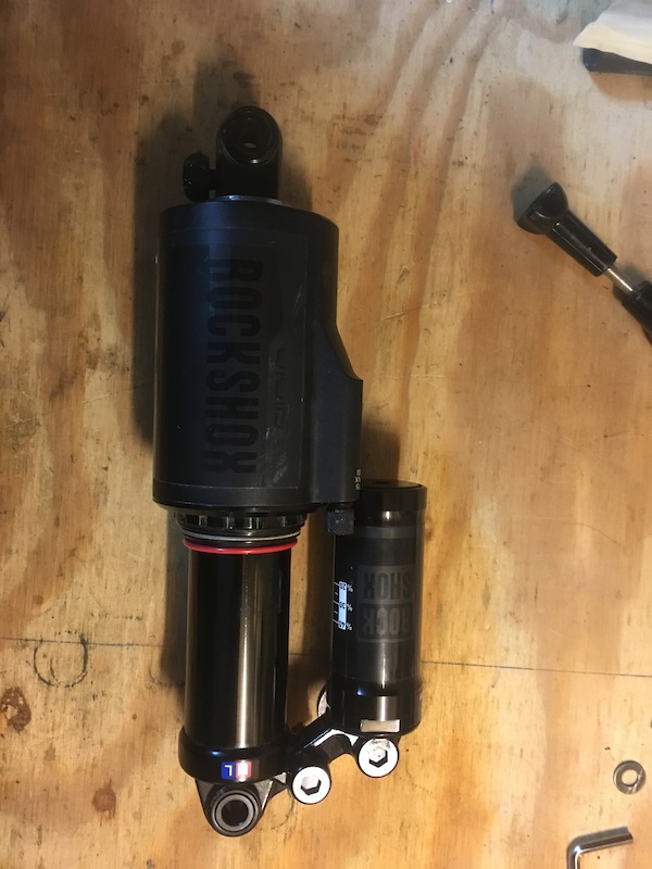 2016 Rock shox vivid air rc2 For Sale