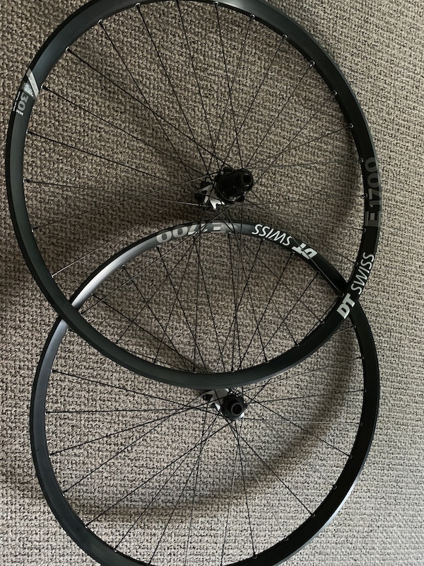 2019 DT Swiss E1700 wheelset For Sale