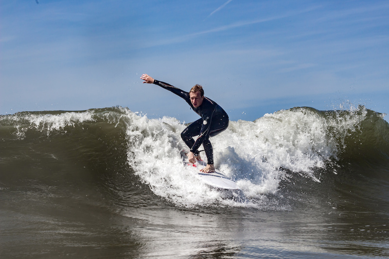 Surfers in Heerhugowaard, Netherlands - photo by nielsdewit - Pinkbike