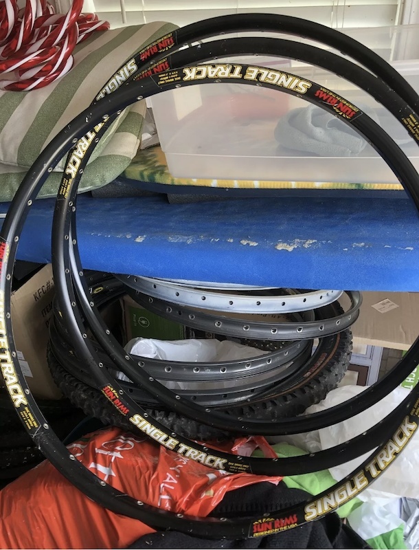 Sun ringle single track 32h. (3) rims For Sale