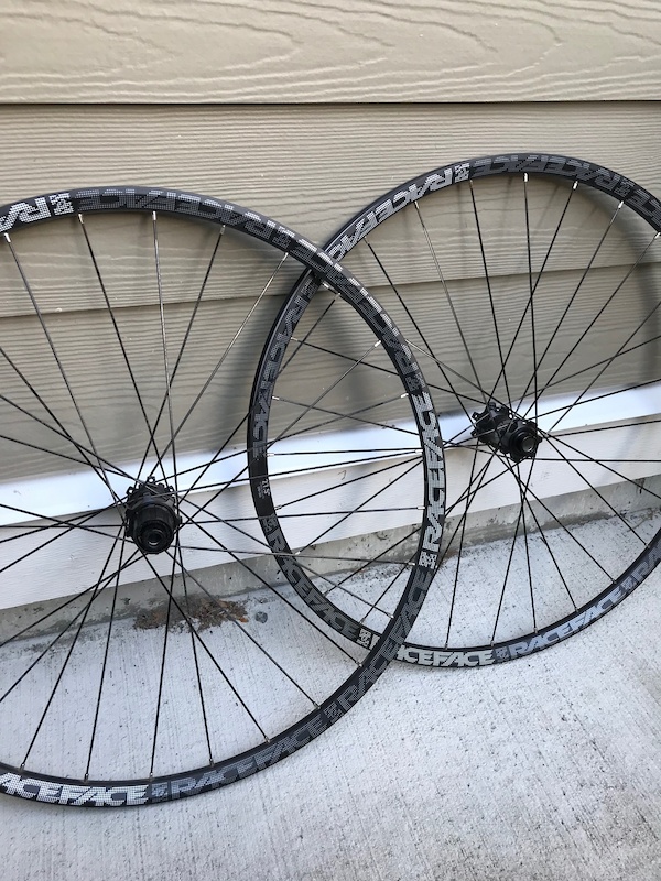 2015 First generation RF wheels - Non boost For Sale
