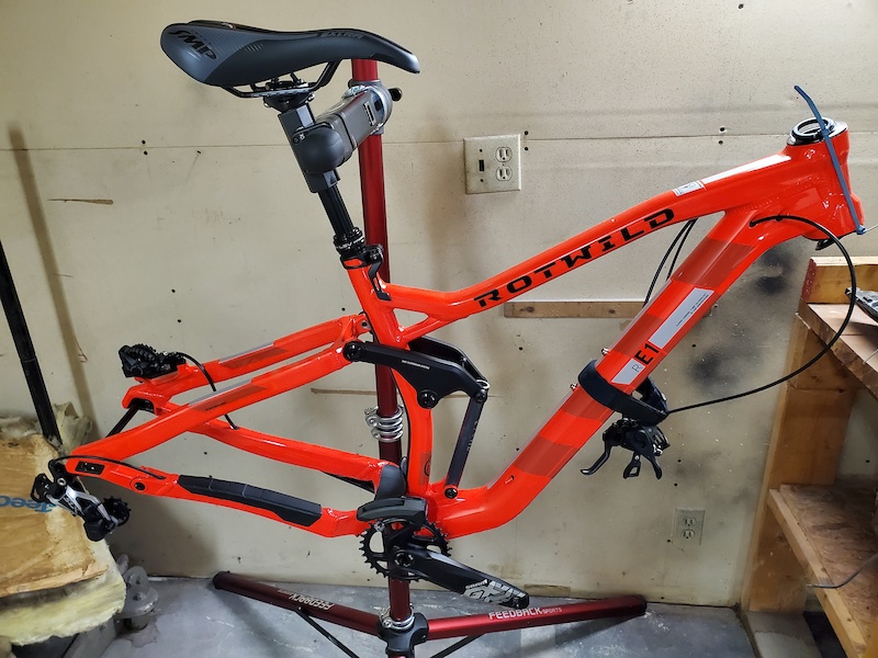 2017 Rotwild R.E1 frameset, brakes, dropper, crank For Sale