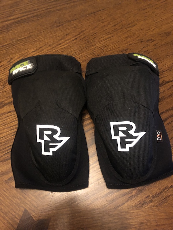 2019 Ambush RF elbow pads For Sale