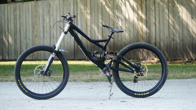 2012 Specialized demo 8 II custom painted - Medium For Sale