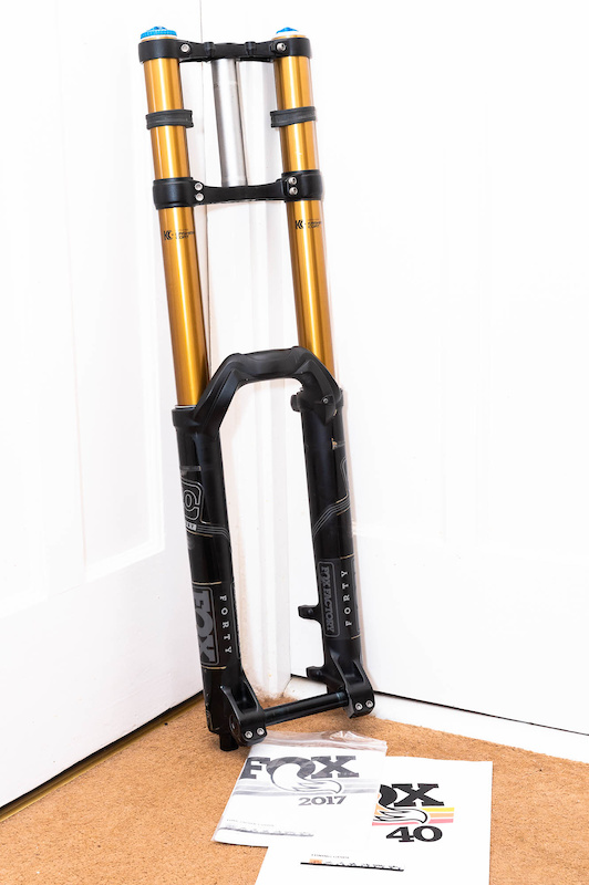 2017 FOX 40 Factory Kashima Air Fork DH 27.5 650b For Sale