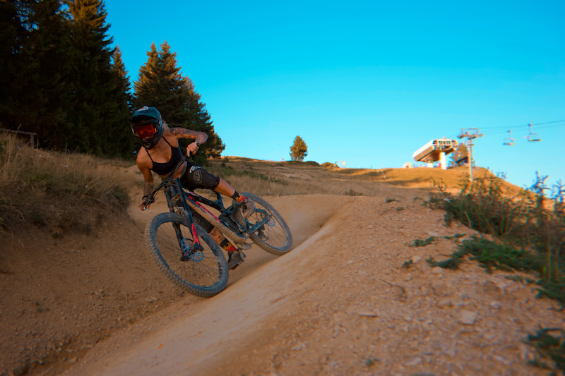 Emma Olofsson at Tutti Frutti in Morzine, France - photo by Mmurmaider ...