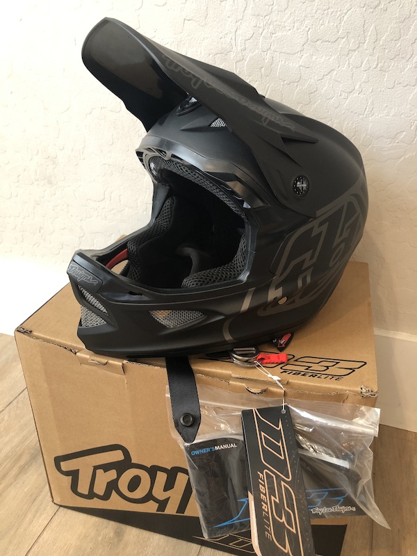 2019 TLD D3 Fiberlite Helmet For Sale