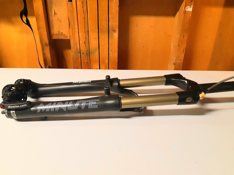 2006 Manitou Minute 3 with remote travel adjust - 130mm For Sale