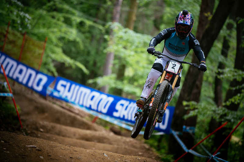 Video: In Between The Races with Danny Hart - Pinkbike