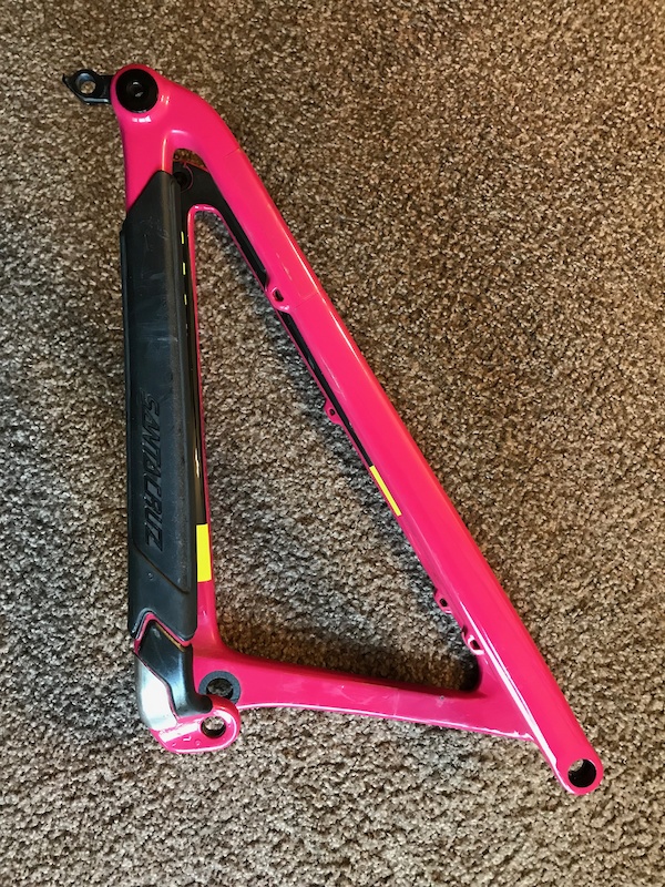 2016 Bronson CC L V2 Rear Triangle PINK For Sale