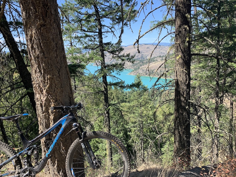 in Winfield, British Columbia, Canada - photo by ElisiaJones - Pinkbike