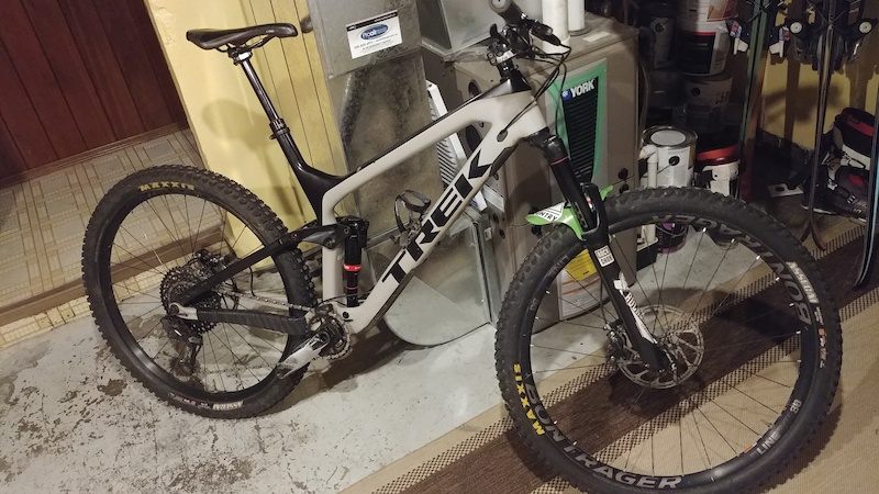 2018 Trek Slash 9.7 custom For Sale