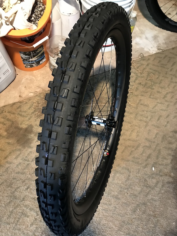 2018 Maxxis Minion DHF 27 5 X 2 6 MaxxTerra 3C EXO TR For Sale