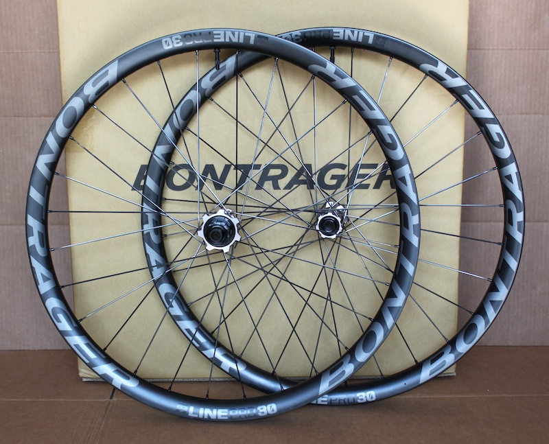 Bontrager Line Pro 30 carbon wheelset Rapid Drive 108 For Sale