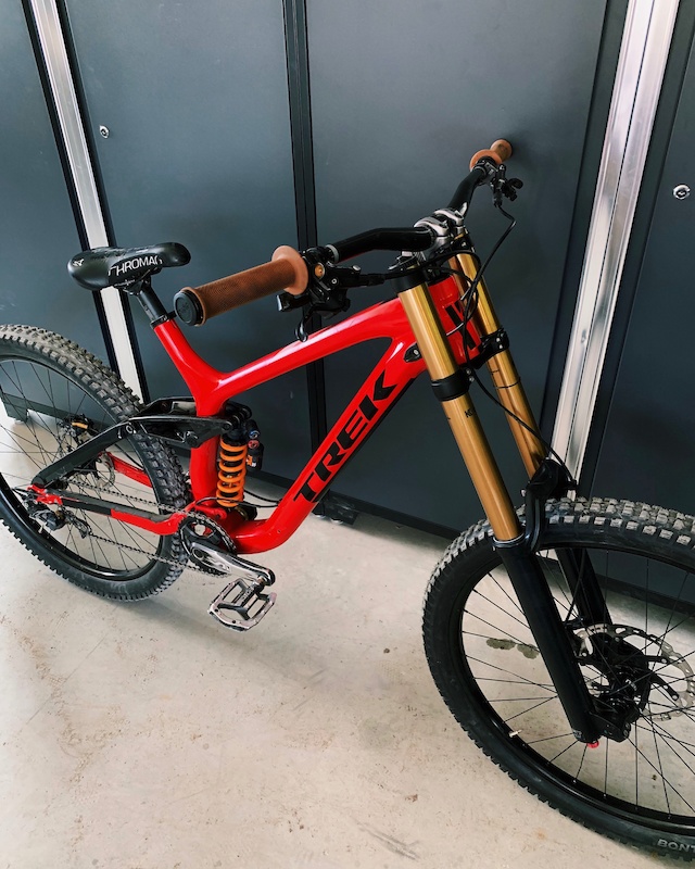 2015 Custom Trek Session 9.9 For Sale