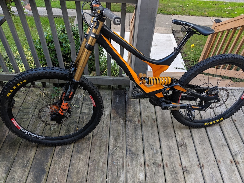 2016 Specialized Demo w/Fox 40/Ohlins/Saint For Sale