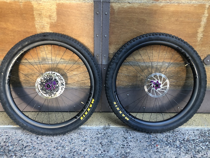 2019 I9 Torch / Nobl TR 36 Carbon Rims For Sale