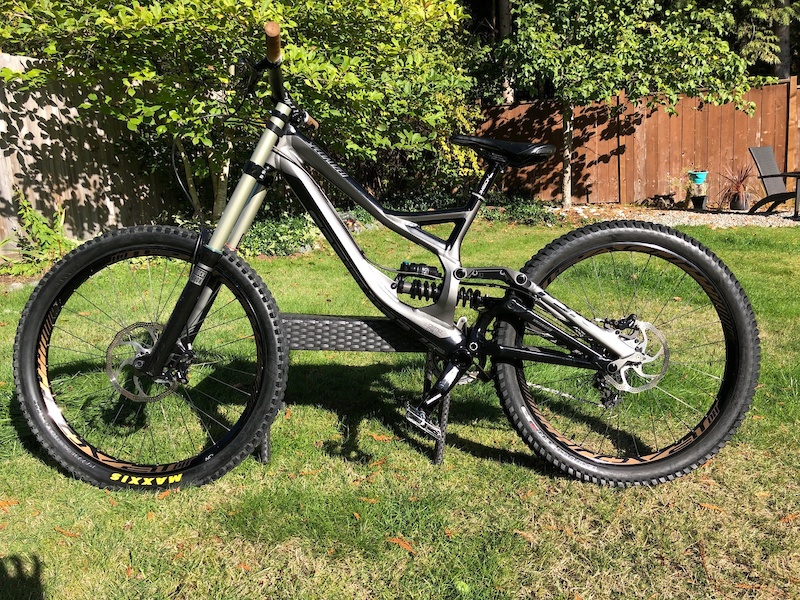 2014 Specialized Demo 8 I - 26 (M) For Sale