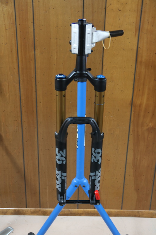 2019 New Fox 36 Grip 2 For Sale