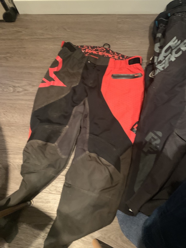 2017 Raceface Pants Large For Sale
