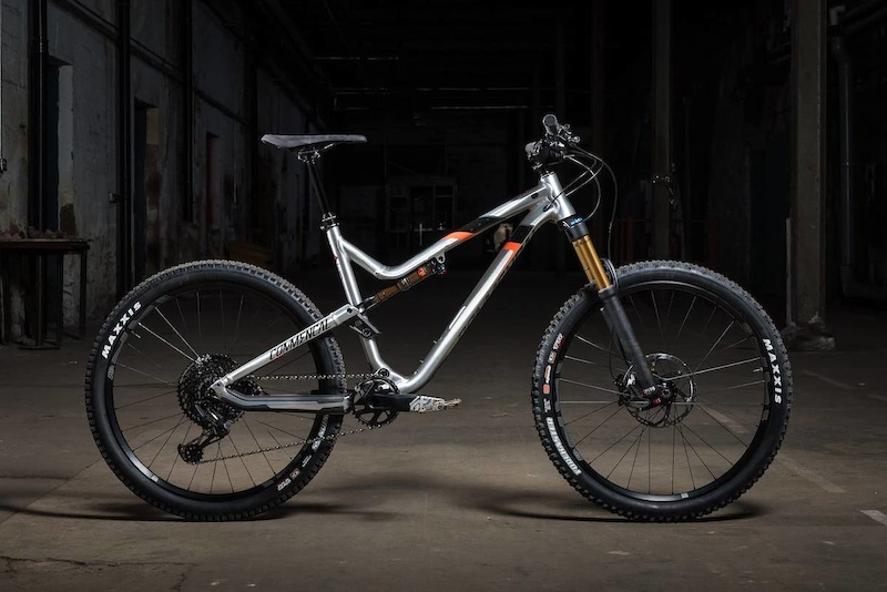 2019 Commencal Meta Trail v4.2 race For Sale